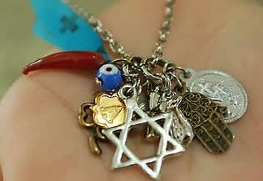 Os símbolos da proteção e da sorte - amuletos e talismãs